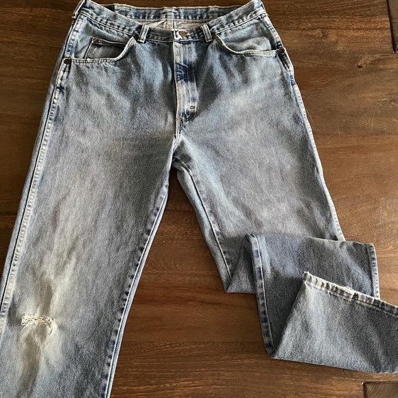 Wrangler | Jeans | Vintage 99s Distressed Wrangler Jeans Size 34 | Poshmark